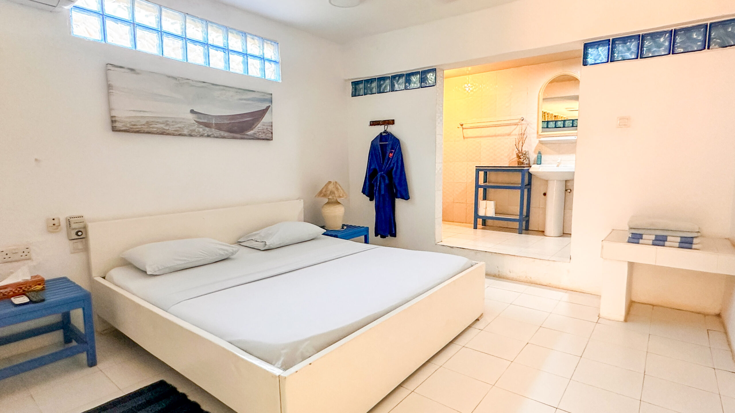 Sankofa Submarine - Sankofa Beach - The Residences